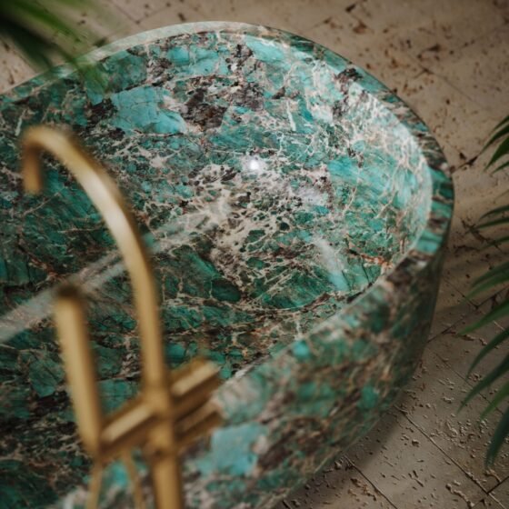 The Stunning Luxury Tiffany Marble Bathtub